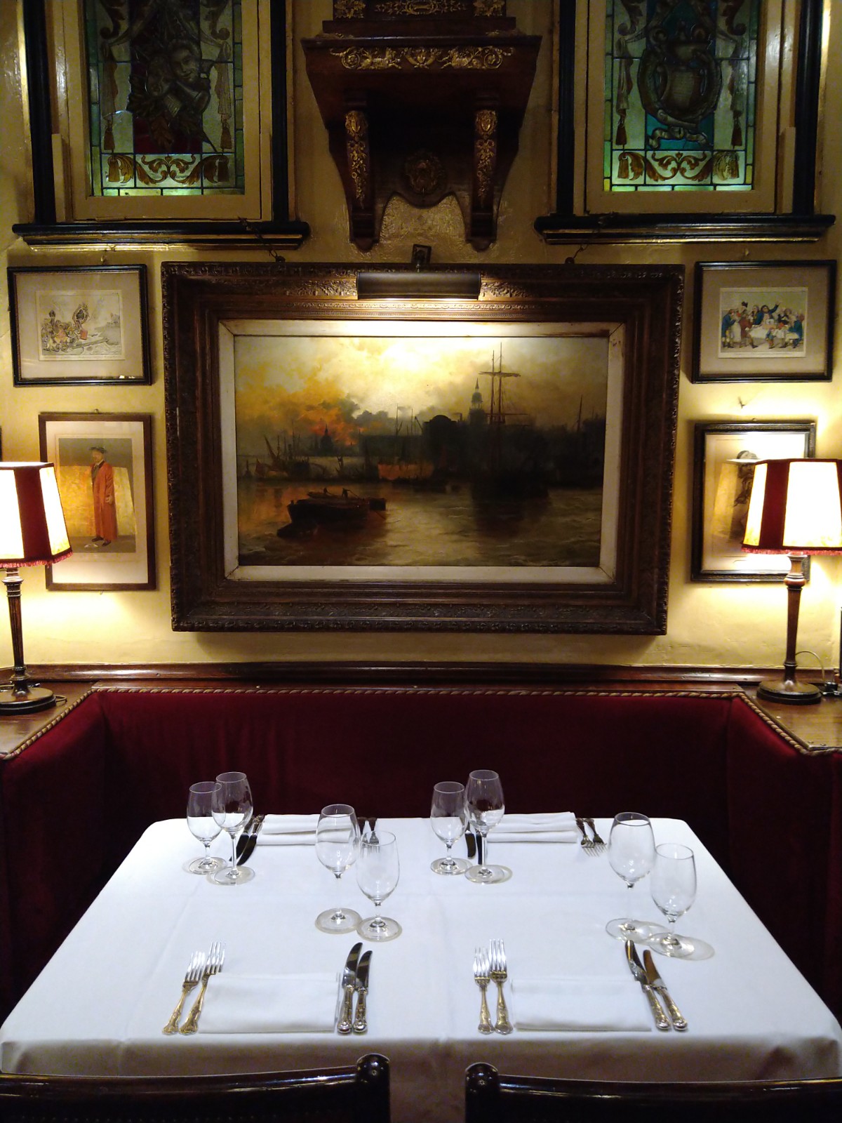 Lunch at Rules – James Bond Food